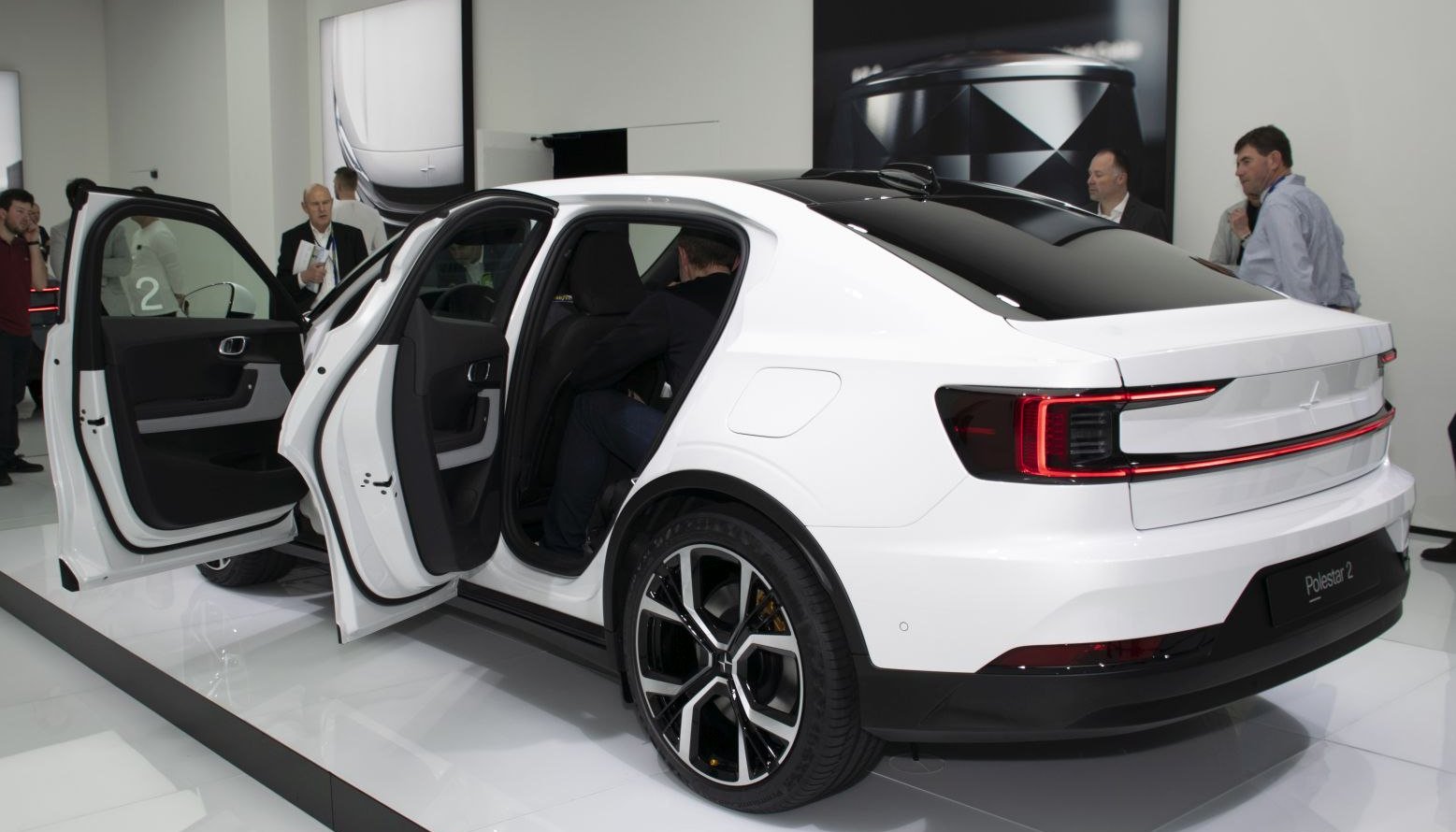 Polestar 2 technical specifications and fuel economy